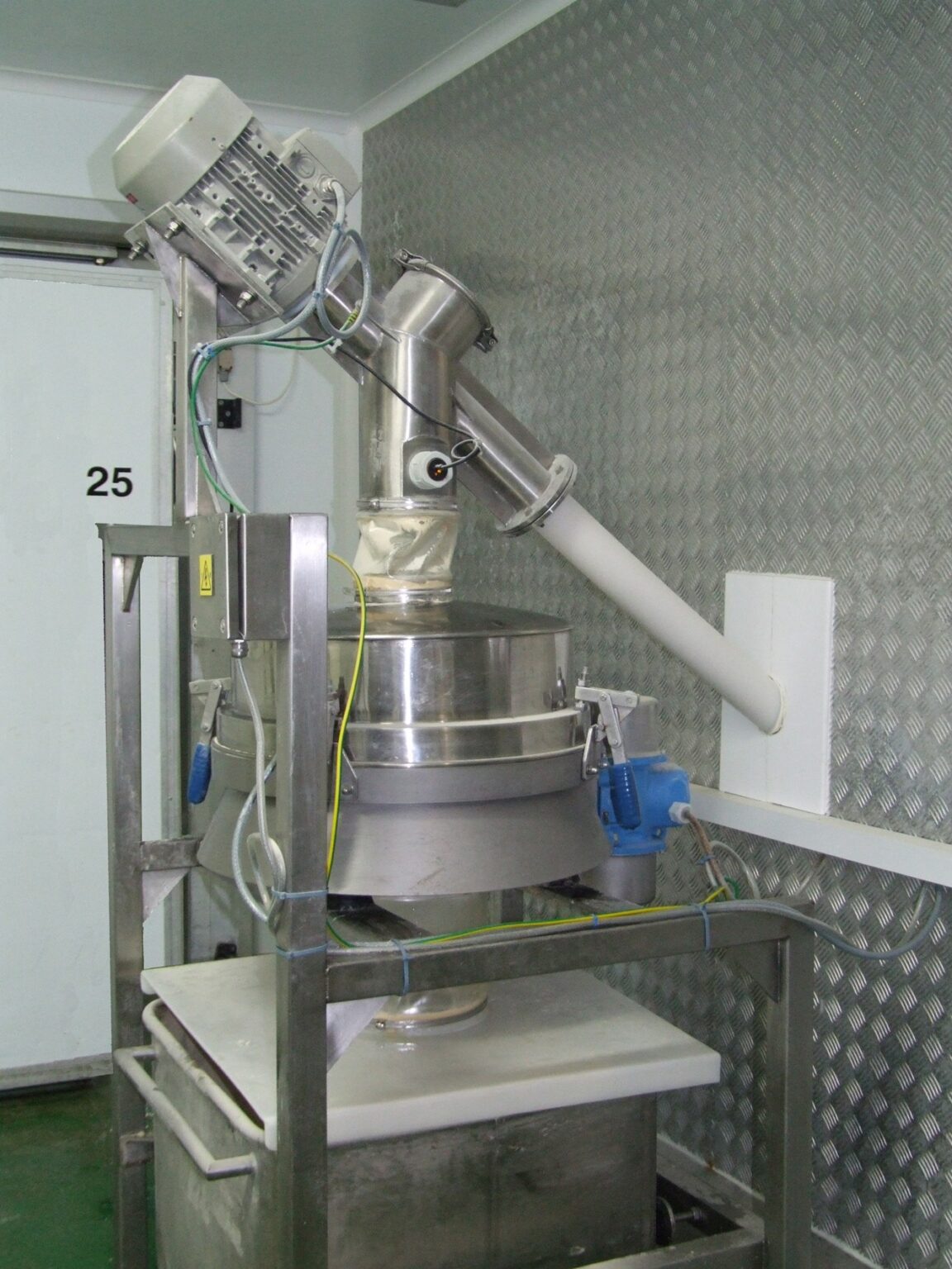 Materials Best Conveyed by Drag Chain Conveyors - Spiroflow