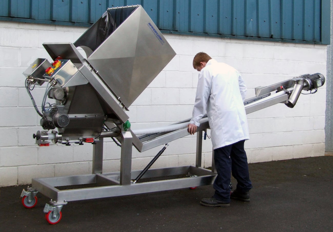 Case Study: Mobile Flexible Screw Conveyor - Spiroflow