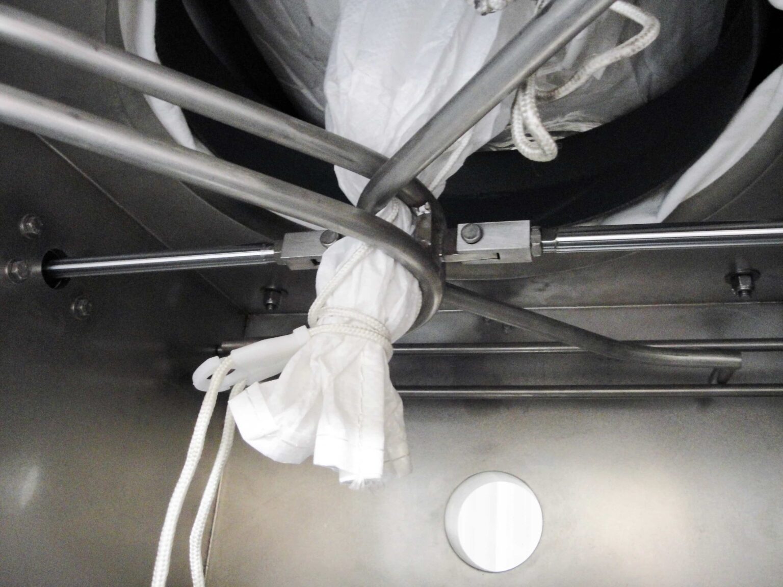 Spout Closure Bars - Spiroflow